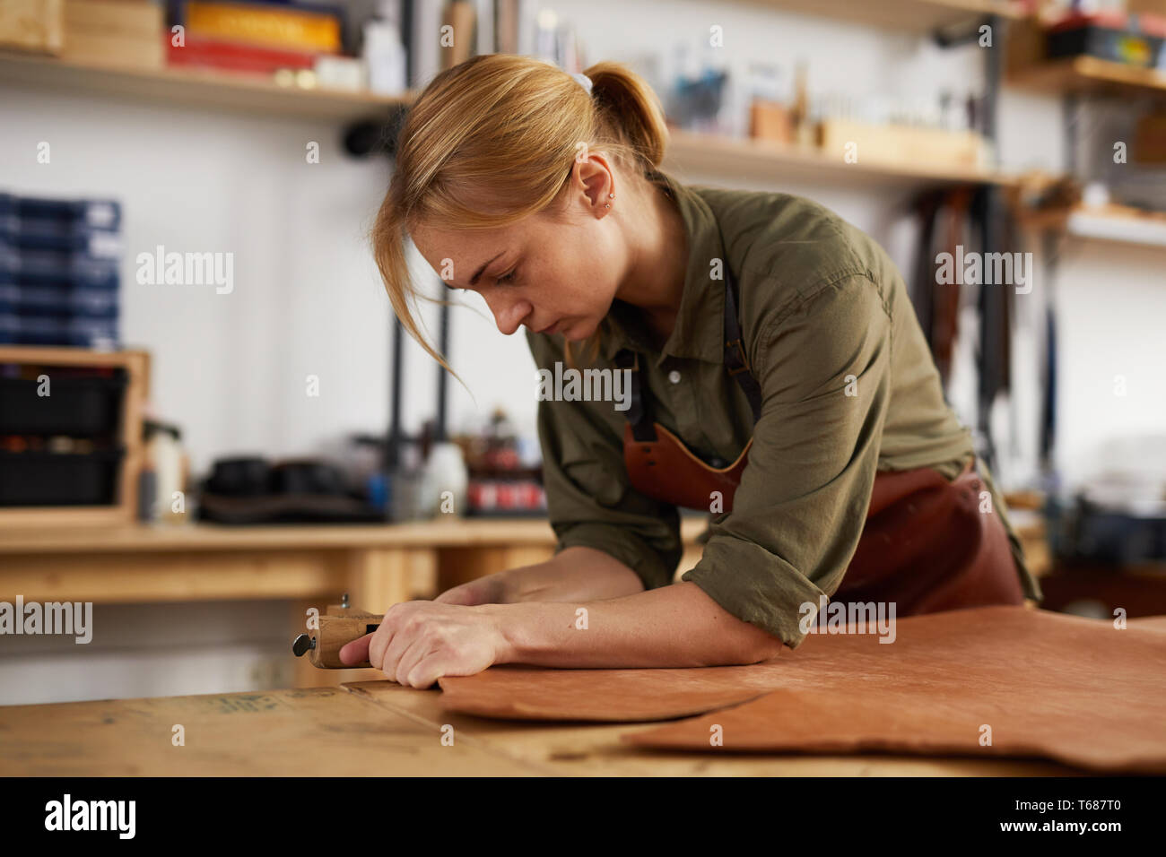 Tannery business hi-res stock photography and images - Alamy