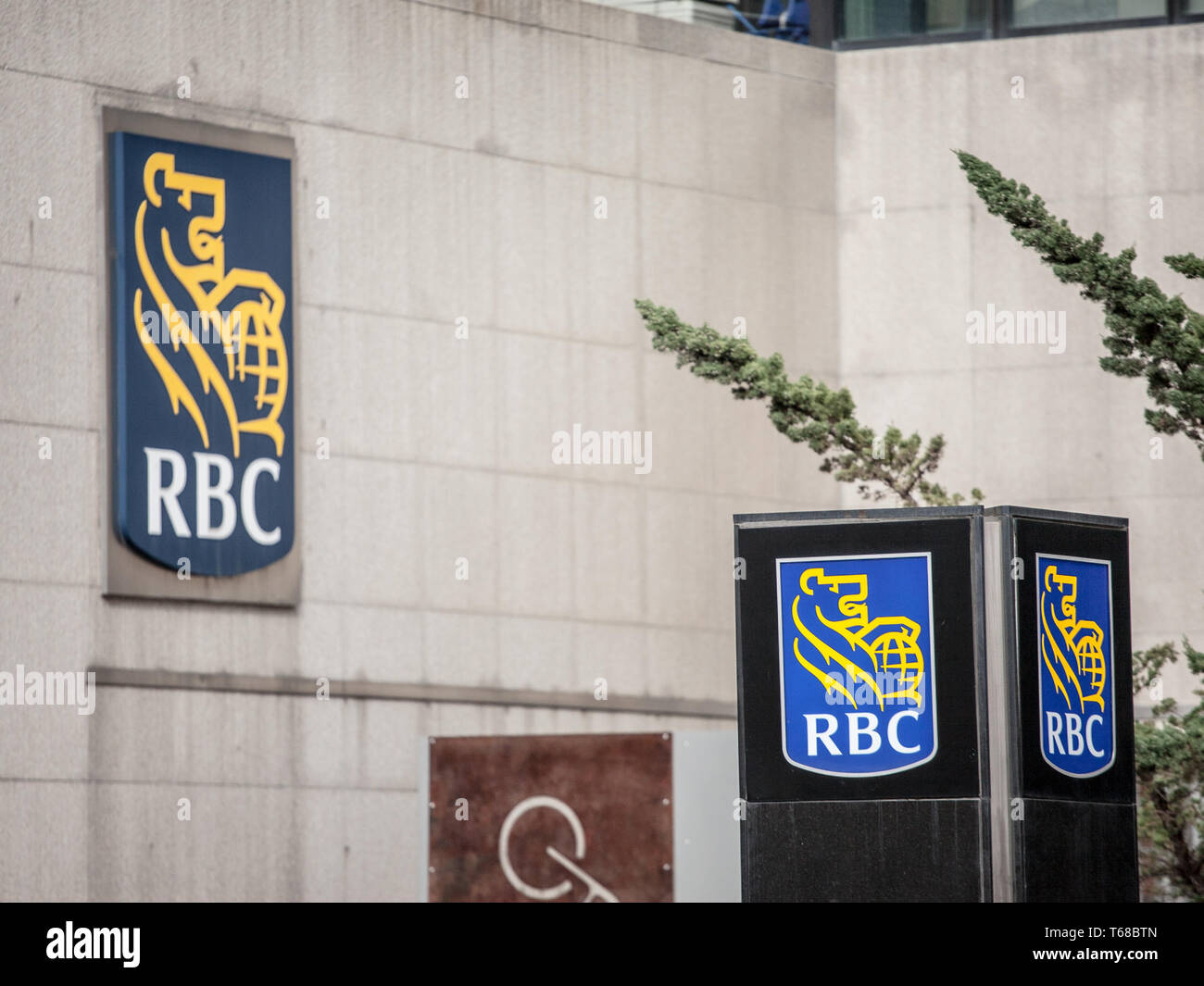 MONTREAL, CANADA - NOVEMBER 13, 2018: Logo of the Royal Bank of Canada ...