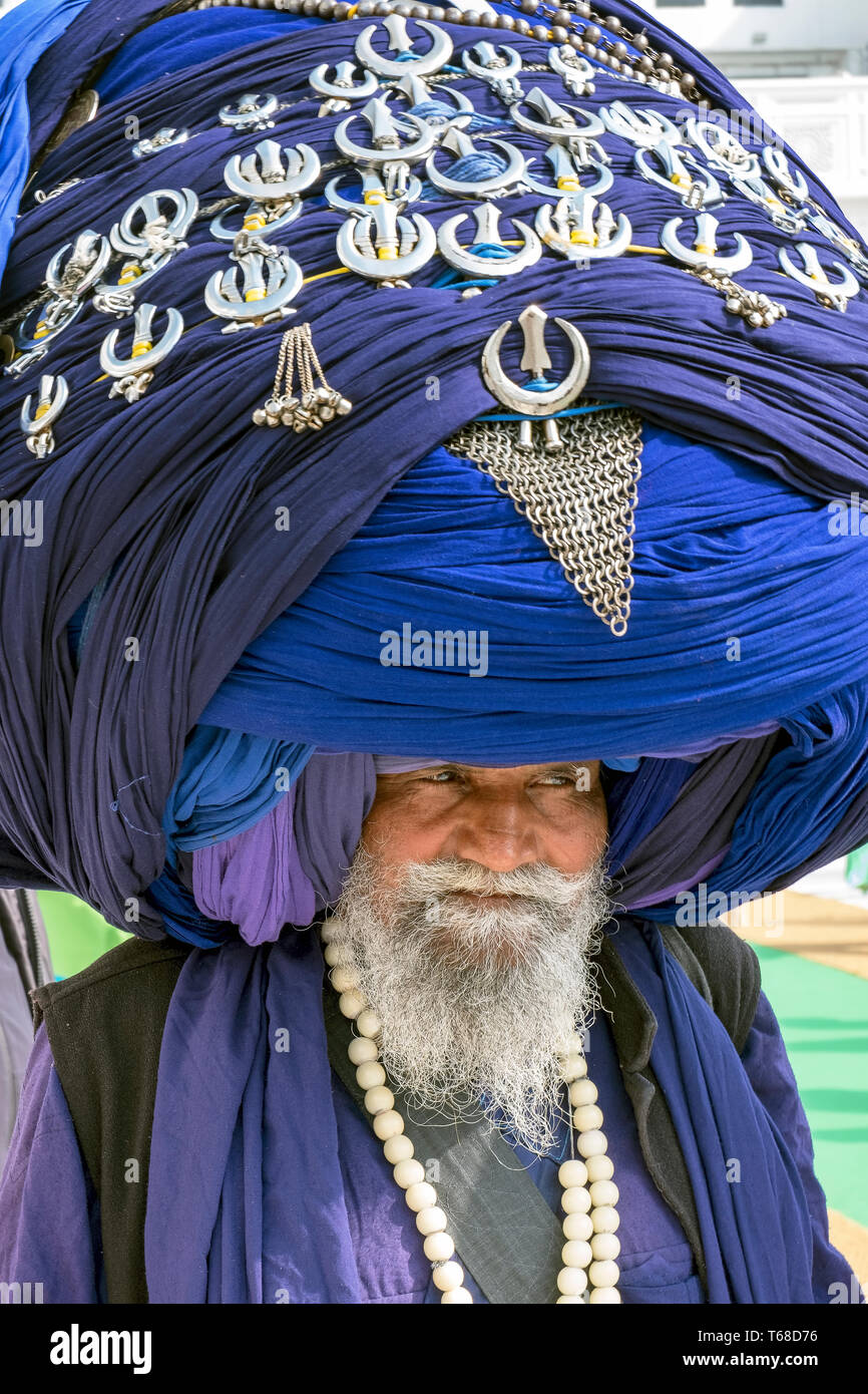 Street portrait in India Stock Photo - Alamy