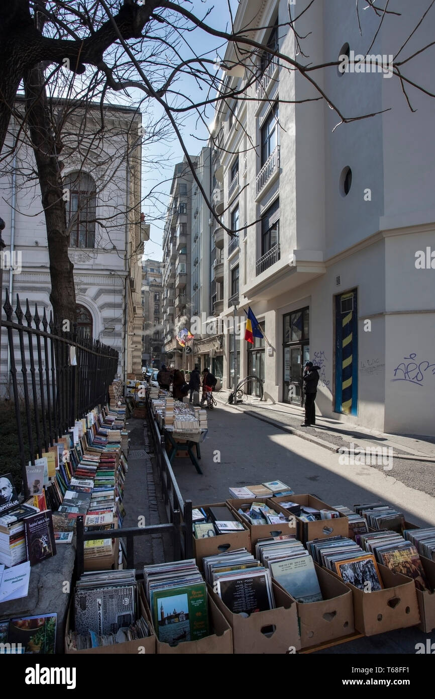 Book store on the street, Bucharest, Romania Stock Photo - Alamy