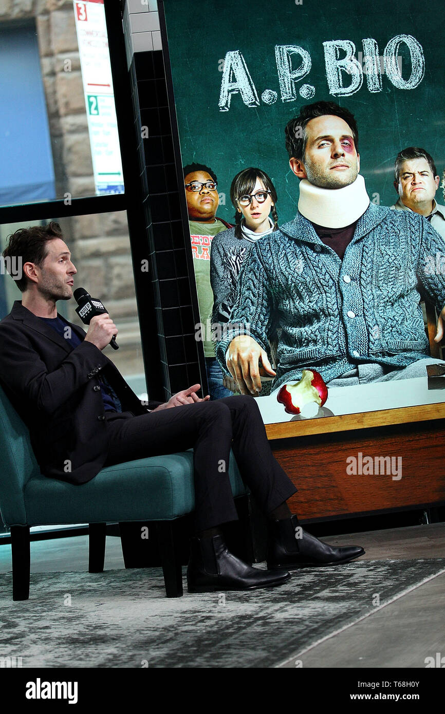 New York, USA. 29 Apr, 2019. Glenn Howerton at BUILD Series, discussing ...