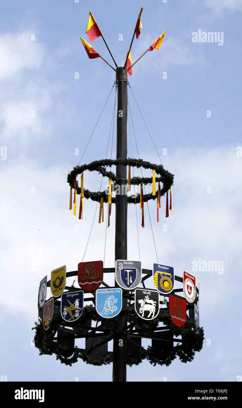 Setting Up A Maypole High Resolution Stock Photography and Images - Alamy
