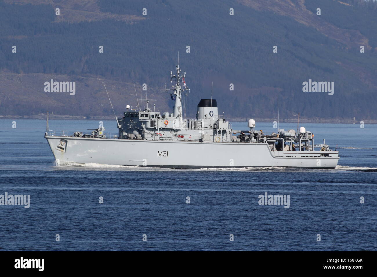 HMS Cattistock (M31), a Hunt-class minehunter operated by the Royal ...