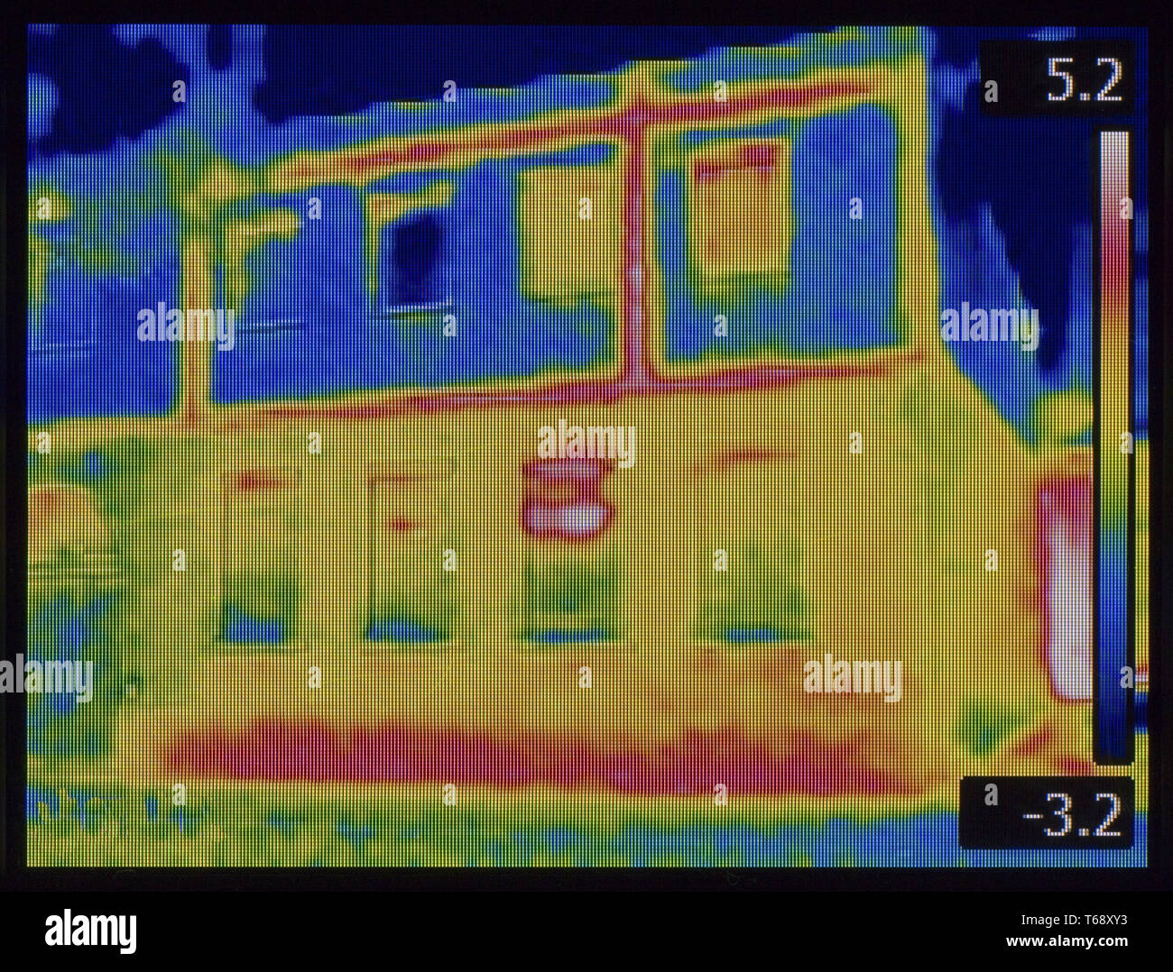 Infrared architecture hi-res stock photography and images - Alamy