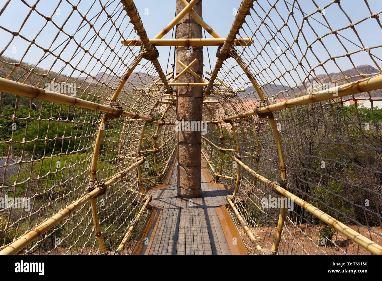 suspension rope bridge in Sun City South Africa Stock Photo - Alamy