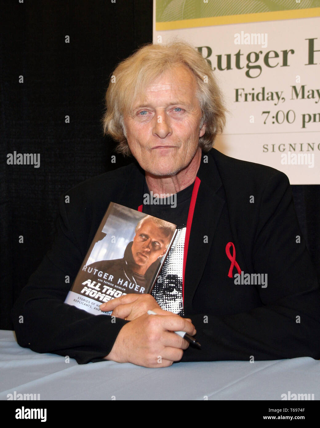 New York, USA. 04 May, 2007. Rutger Hauer at the Book signing for ÒAll ...
