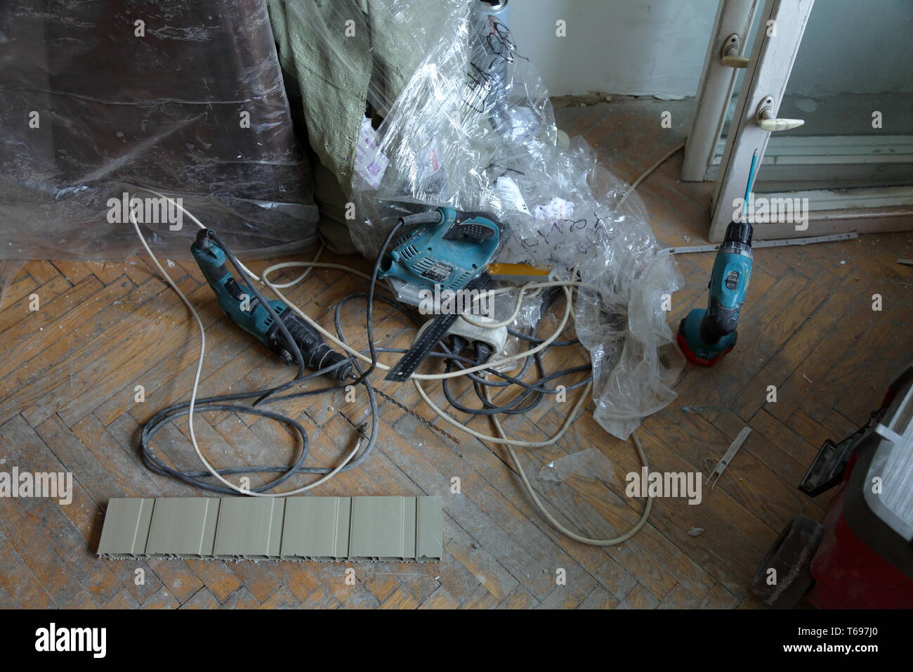 Construction tools repair equipment hi-res stock photography and images ...