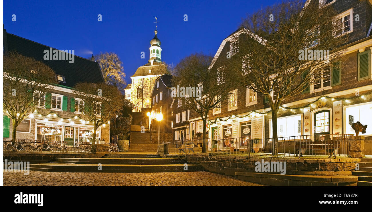 Old city place hi-res stock photography and images - Alamy