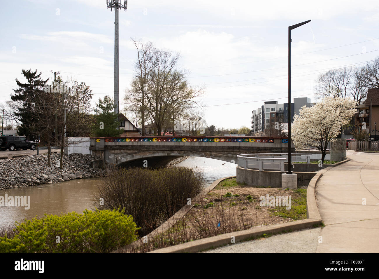 White bridge over canal hi-res stock photography and images - Alamy