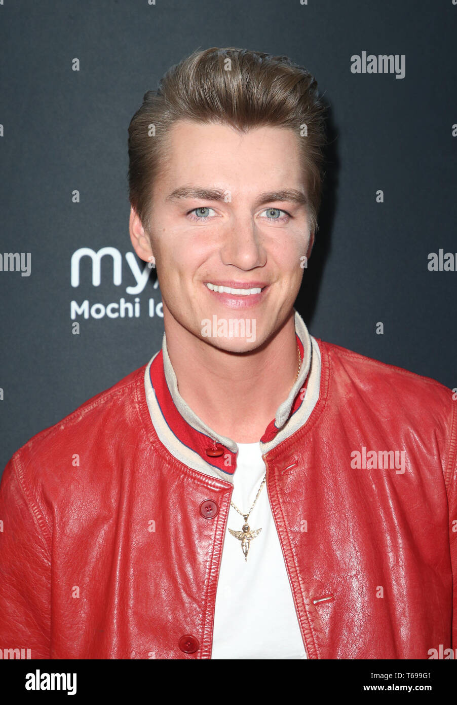 Alex sparrow hi-res stock photography and images - Alamy