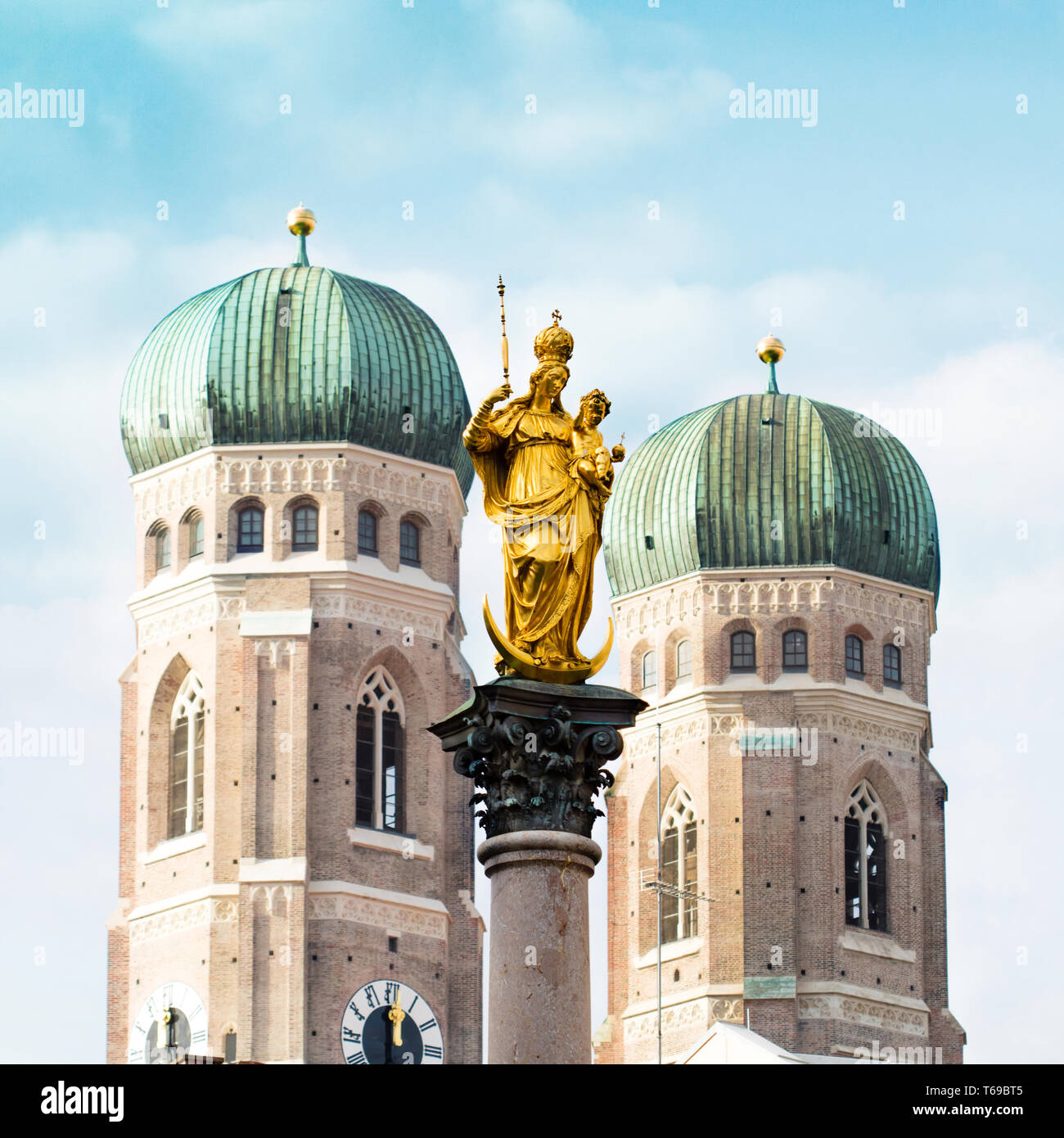 The Golden Mary's Column opposite the towers of the Cathedral of Our ...