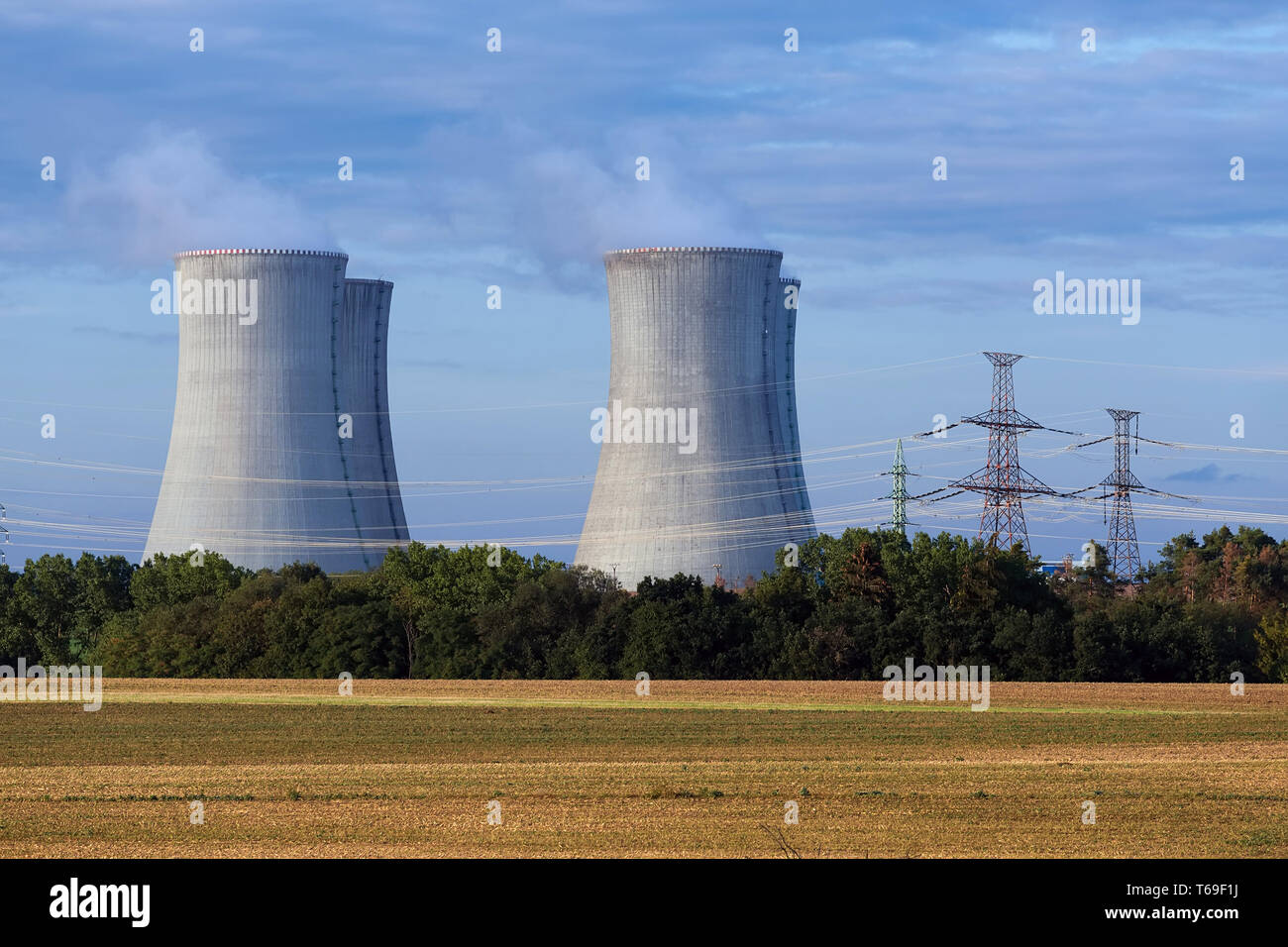 Cooling towers at the nuclear power plant Stock Photo - Alamy