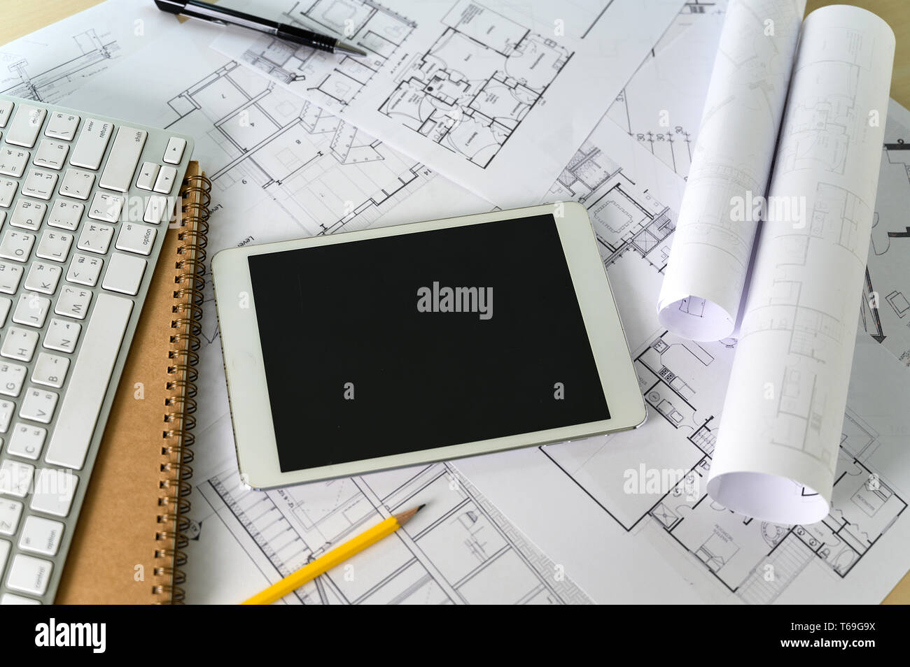 Cooperation Corporate computer laptop and pro digital architectural ...