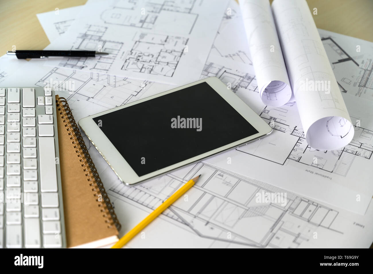 Cooperation Corporate computer laptop and pro digital architectural ...