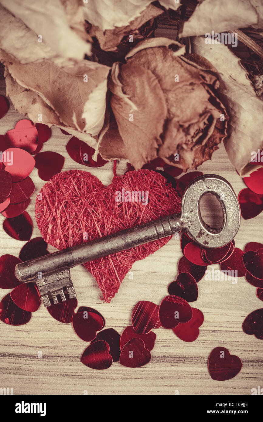 Key with the heart, symbol of love Stock Photo - Alamy