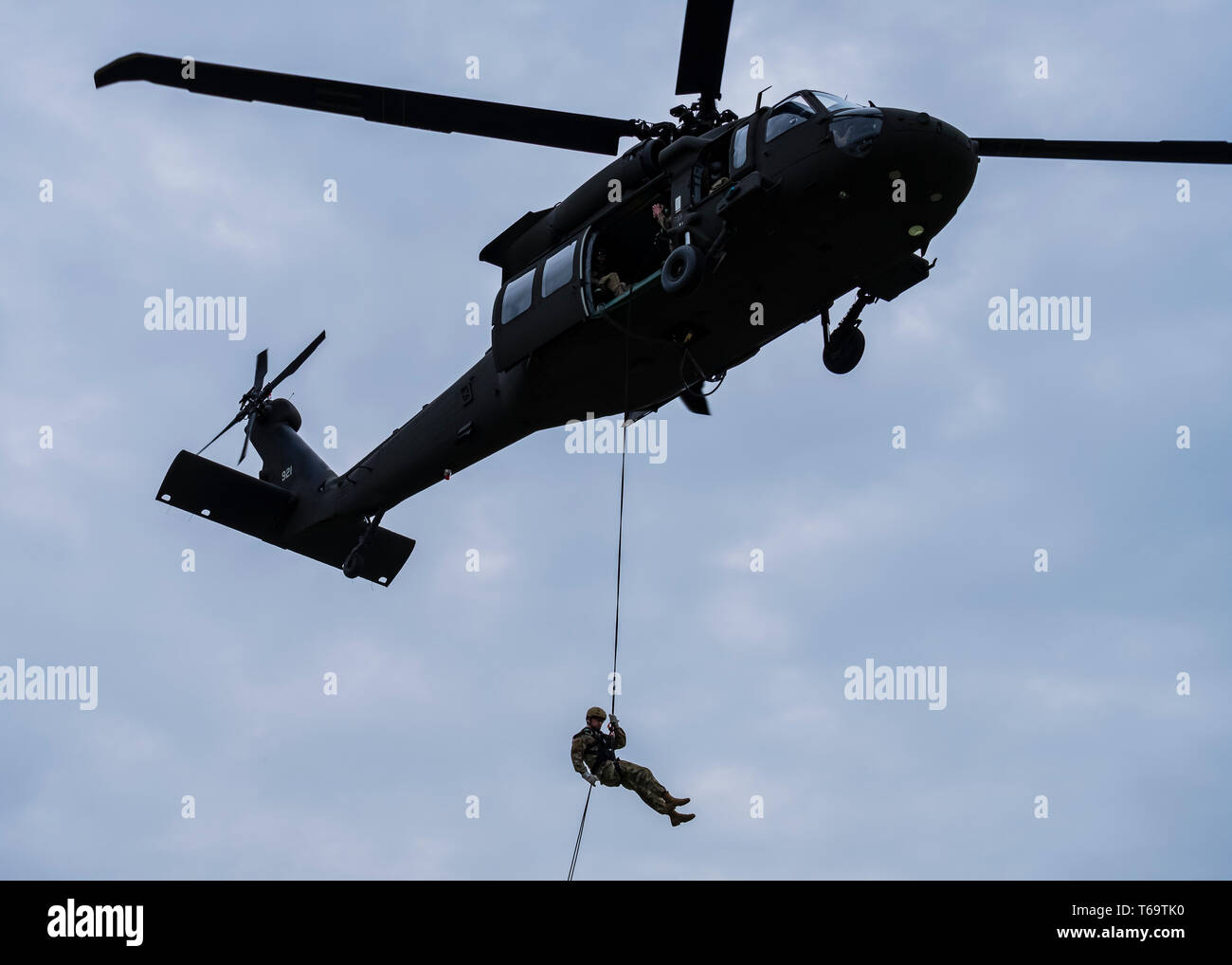 Indiana National Guard soldiers of the 81st Troop Command and the 38th ...