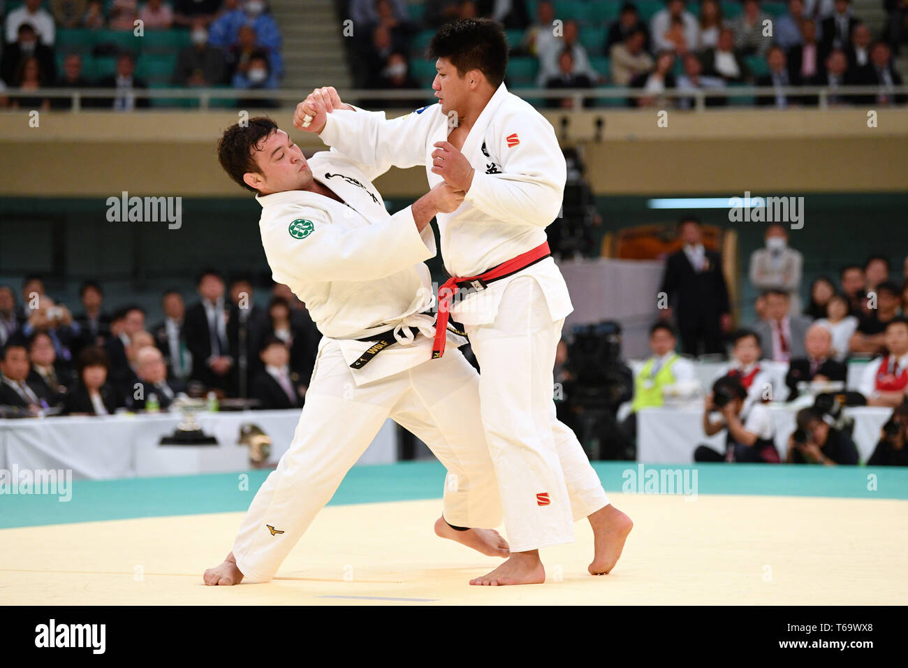 Nippon Budokan, Tokyo, Japan. 21st Apr, 2019. (L-R) Aaron Wolf ...