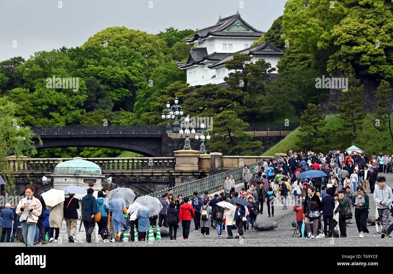 Local apparent time hi-res stock photography and images - Alamy