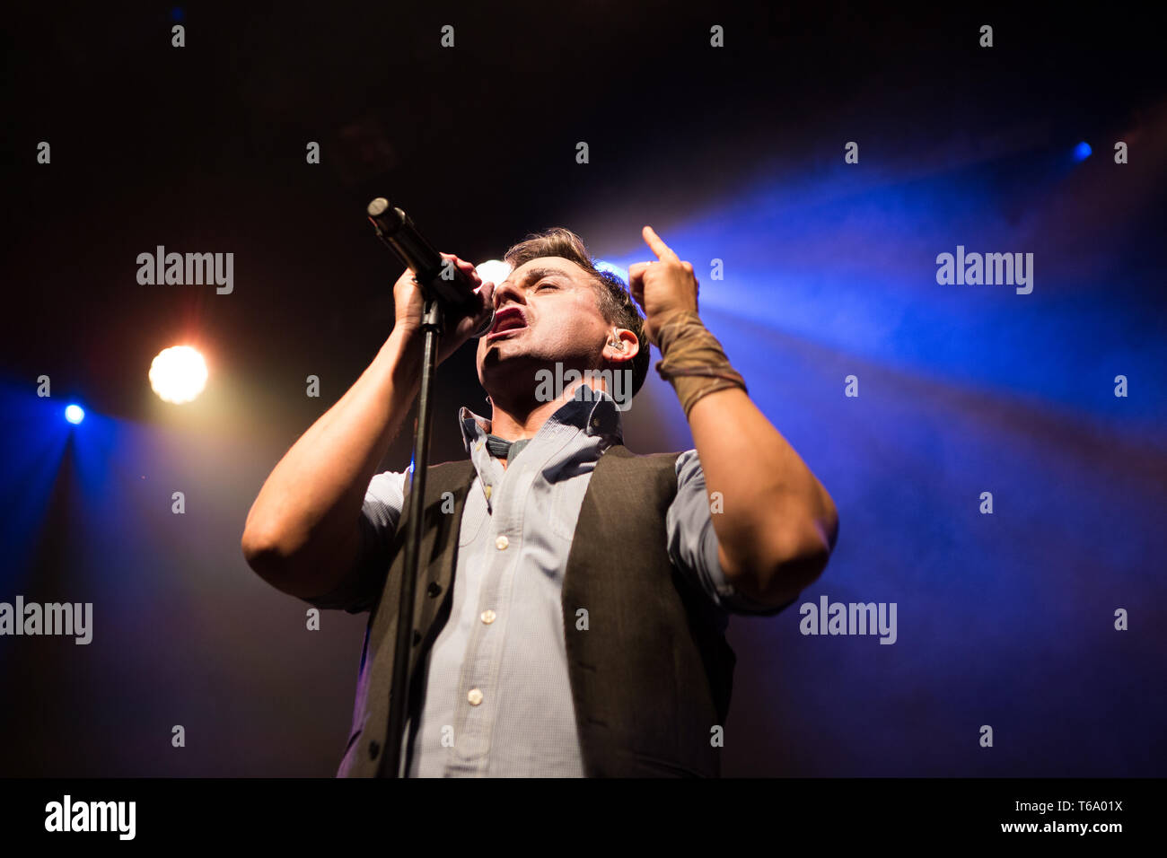 Mike and the mechanics 2019 hi-res stock photography and images - Alamy