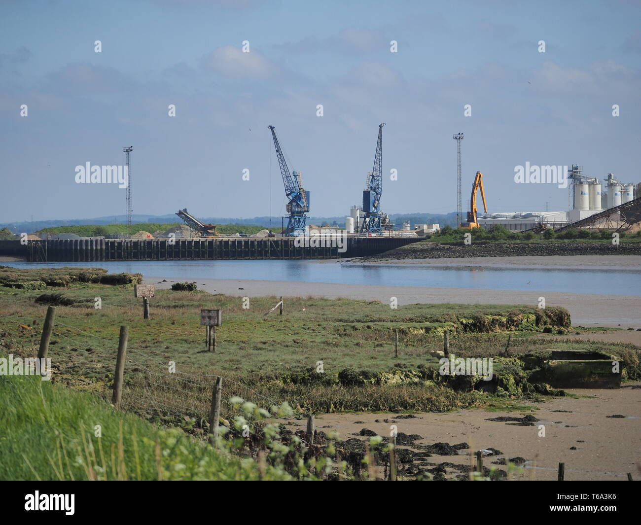 Ridham dock hi-res stock photography and images - Alamy