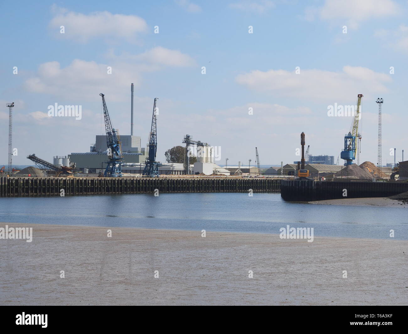 Ridham dock hi-res stock photography and images - Alamy