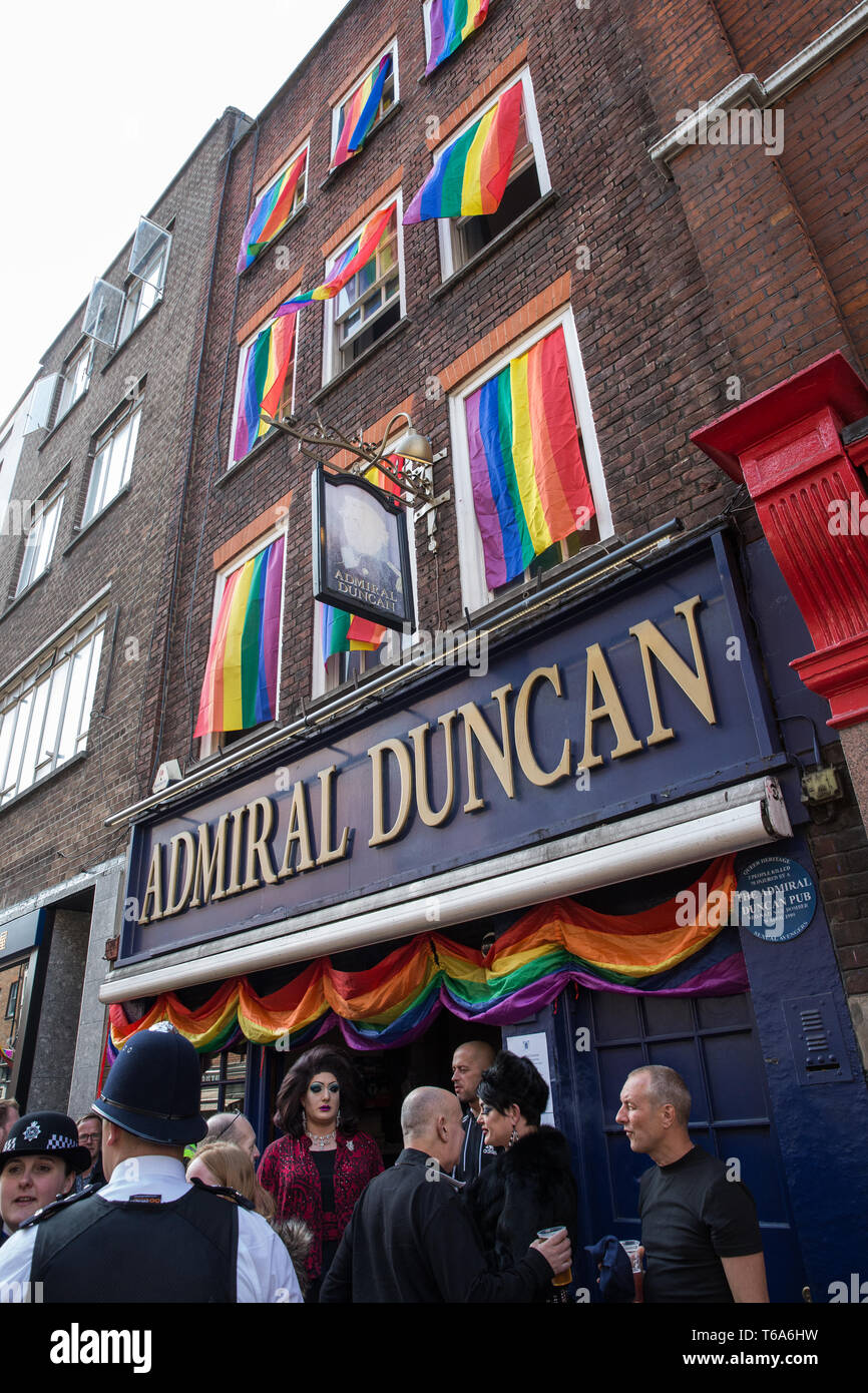 Gay pride soho uk 1999 hi-res stock photography and images - Alamy