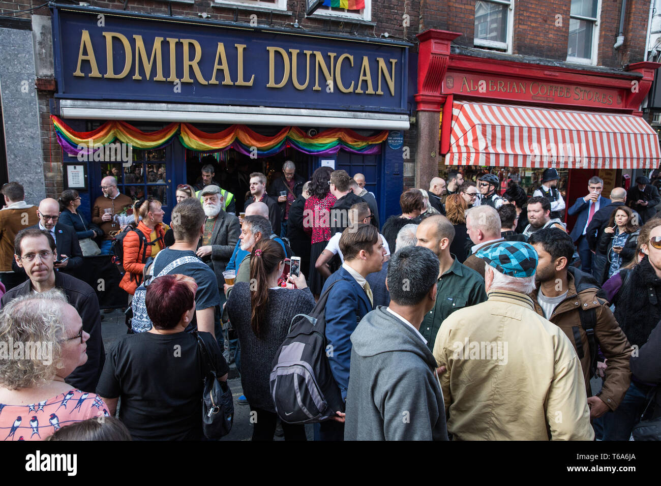 1999 admiral duncan pub bombing hi-res stock photography and images - Alamy