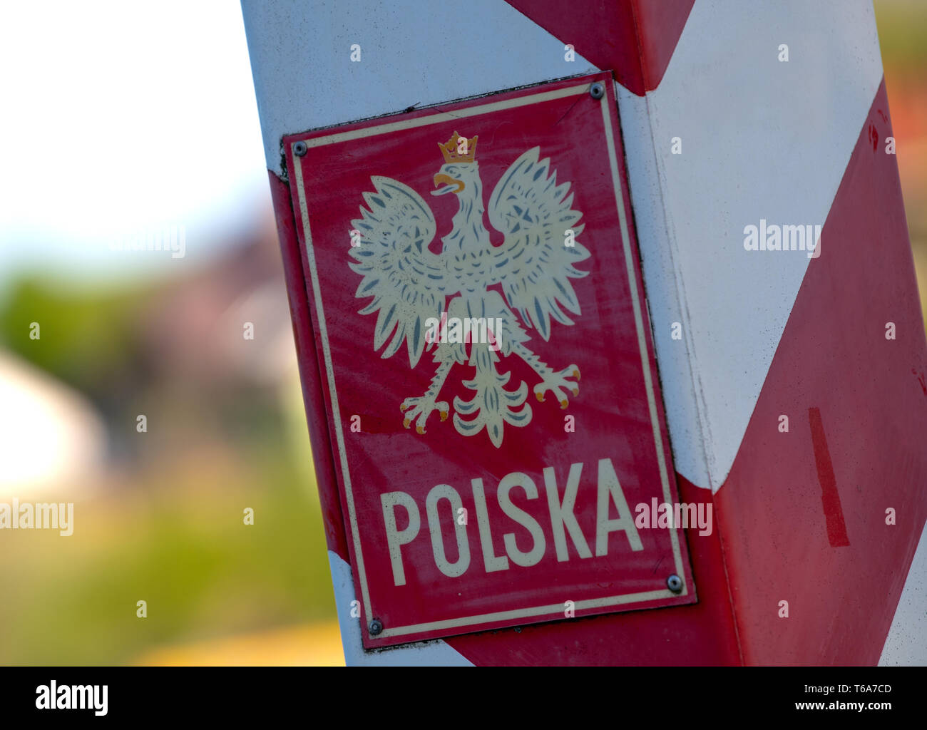 Krajnik Dolny, Poland. 30th Apr, 2019. A border pillar on the bank of ...