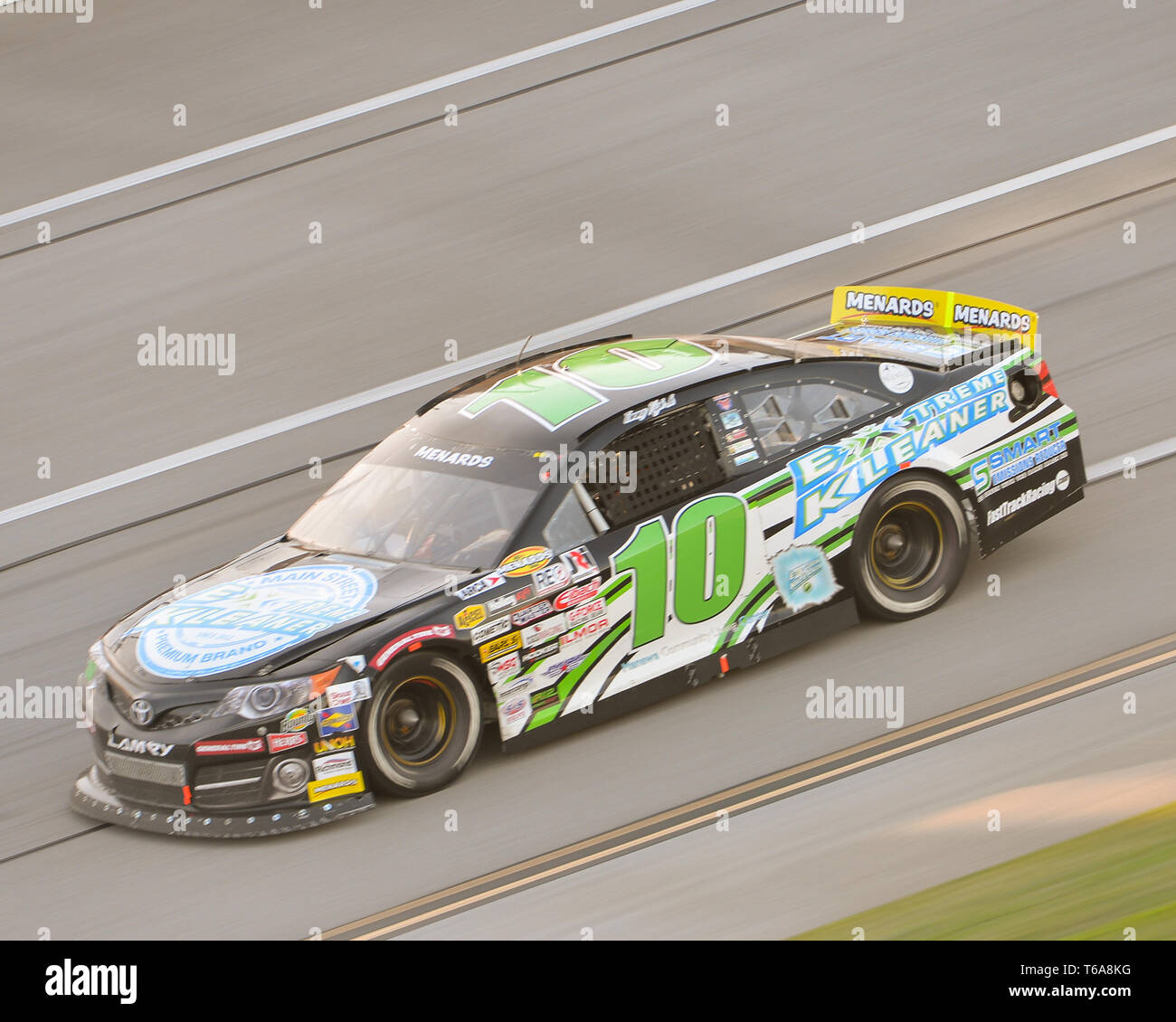 Car track cleaner hi-res stock photography and images - Alamy