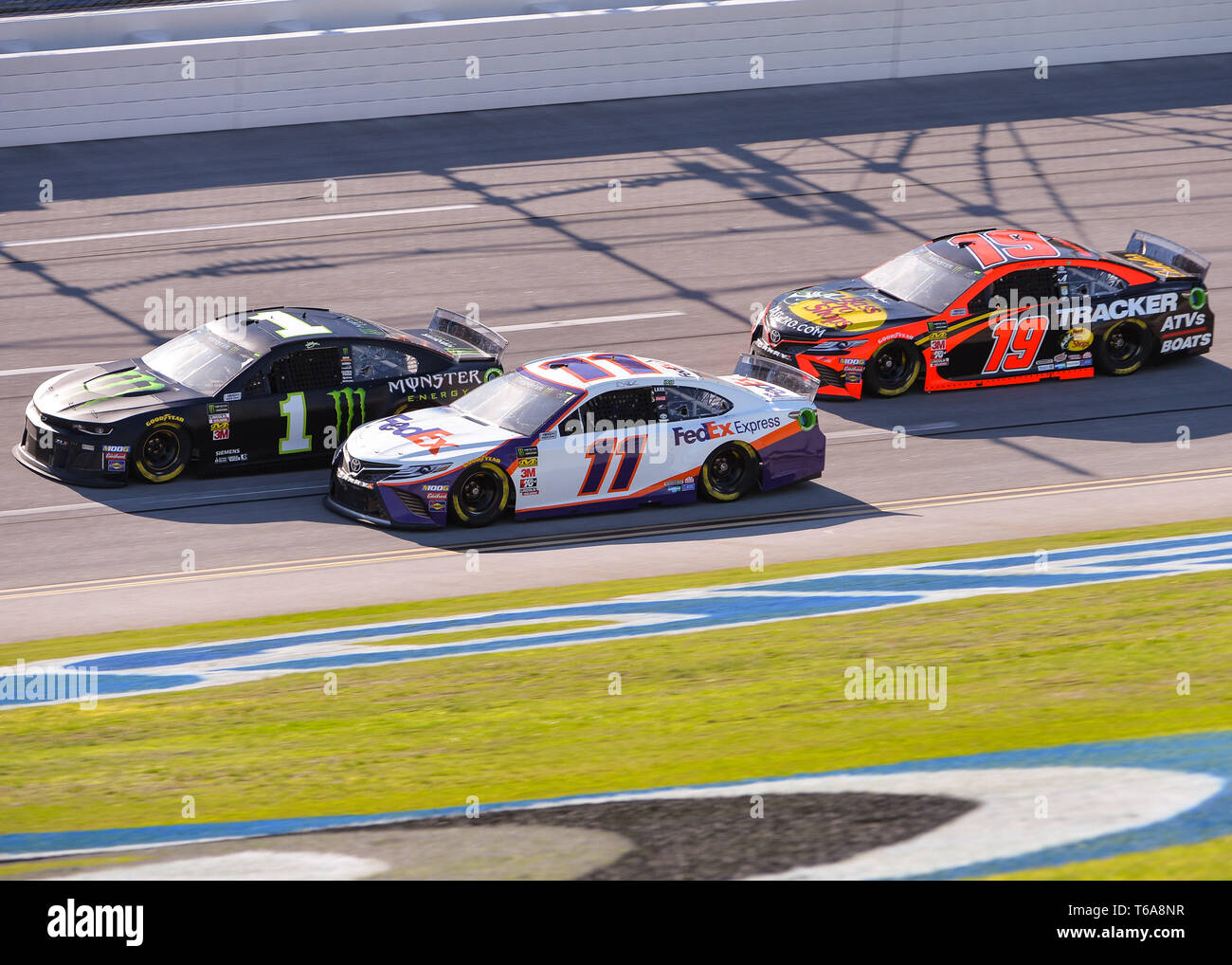 Super speedway hi-res stock photography and images - Alamy