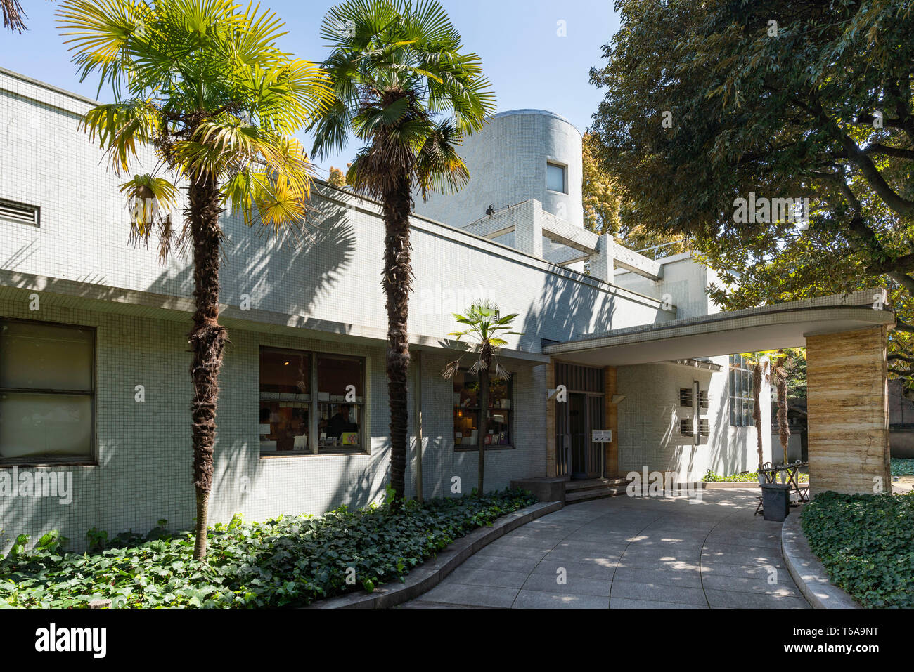 Hara museum of contemporary art hi-res stock photography and images - Alamy