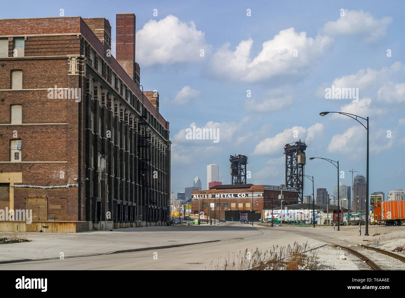 Disused industrial buildings in Chicago Stock Photo - Alamy