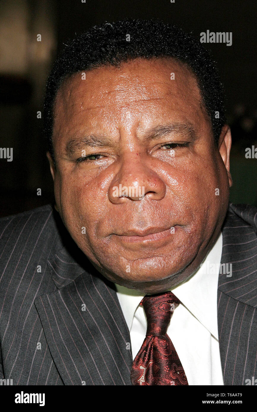 James connolly hi-res stock photography and images - Alamy