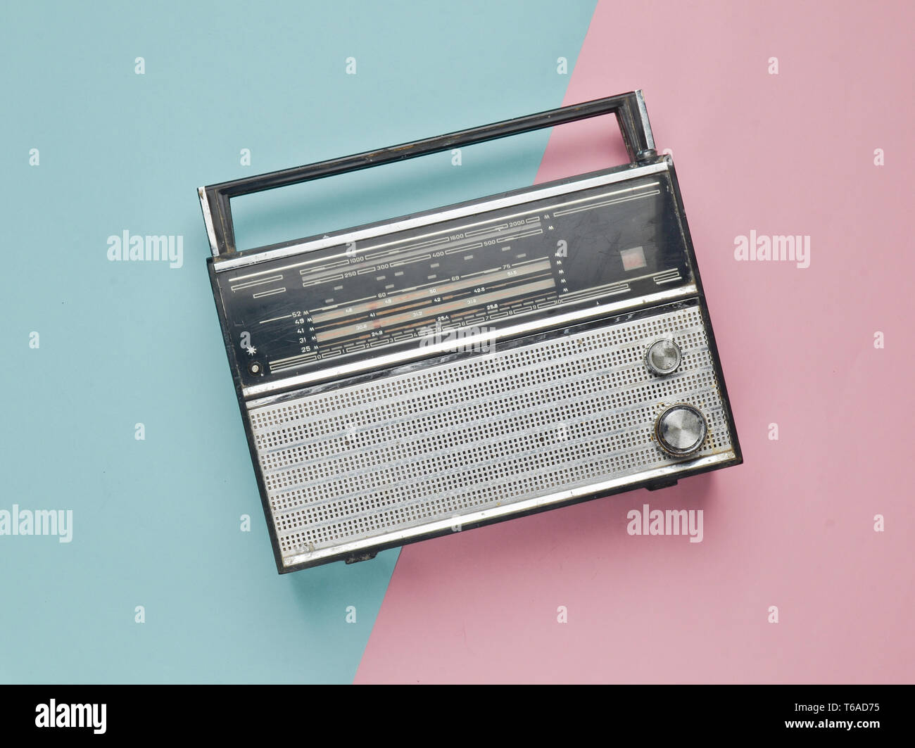Portable radio 60s hi-res stock photography and images - Alamy