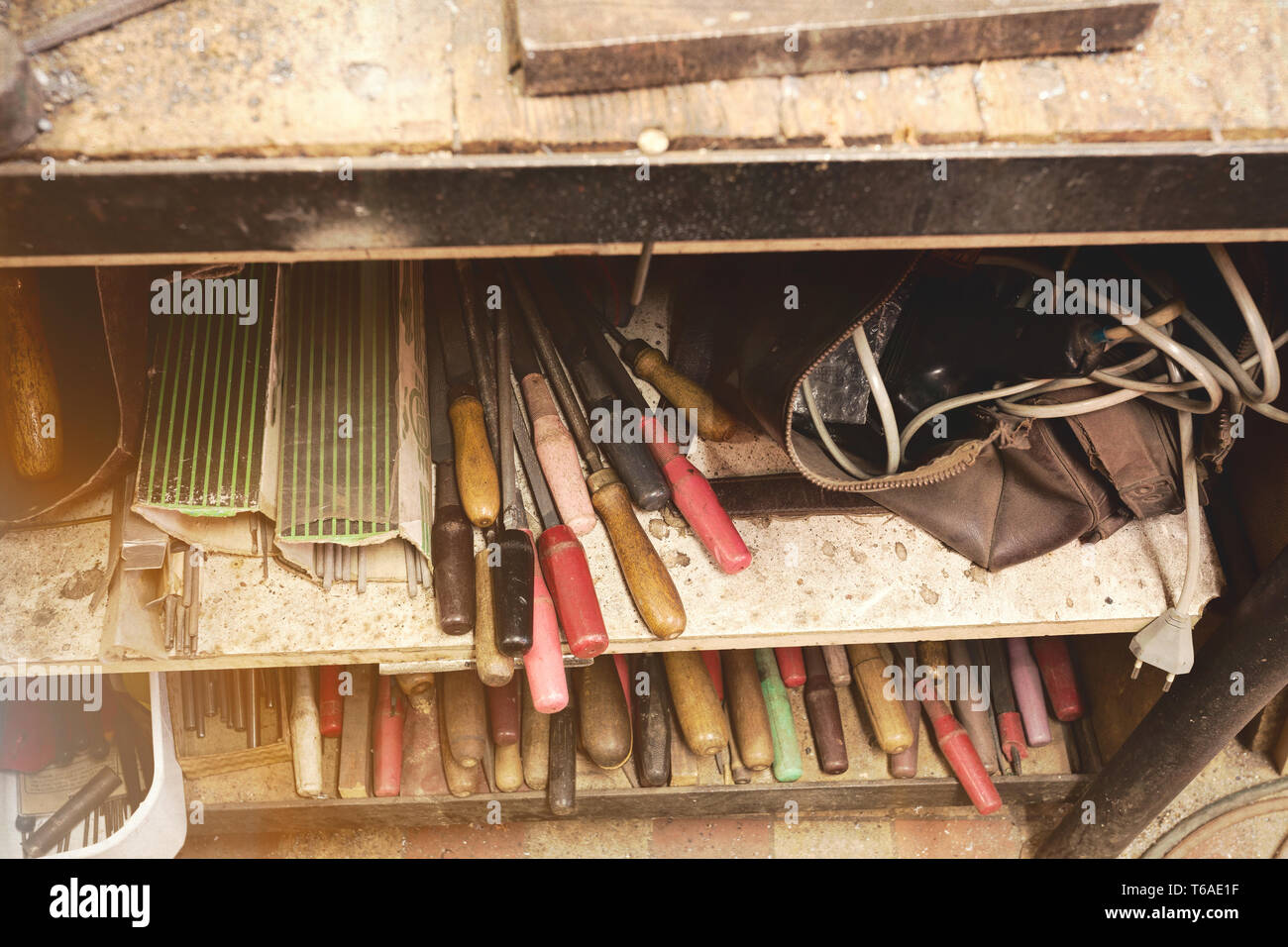 Real domestic home diy workshop hi-res stock photography and images - Alamy