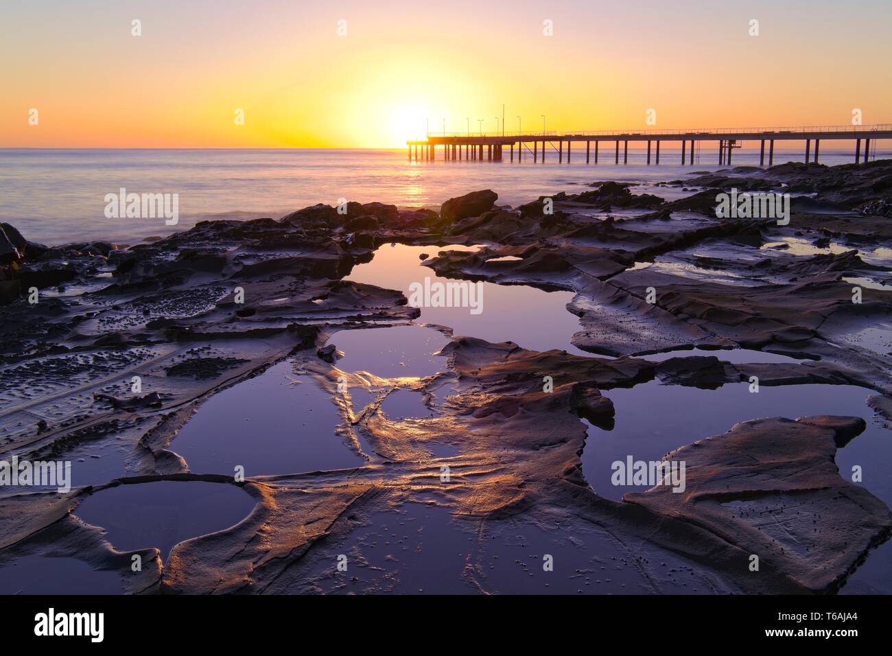Lorne pier hi-res stock photography and images - Alamy