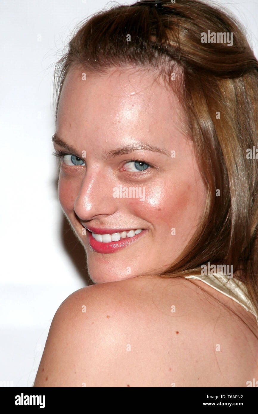 New York, USA. 29 Apr, 2007. Elizabeth Moss at the Tribeca Film ...