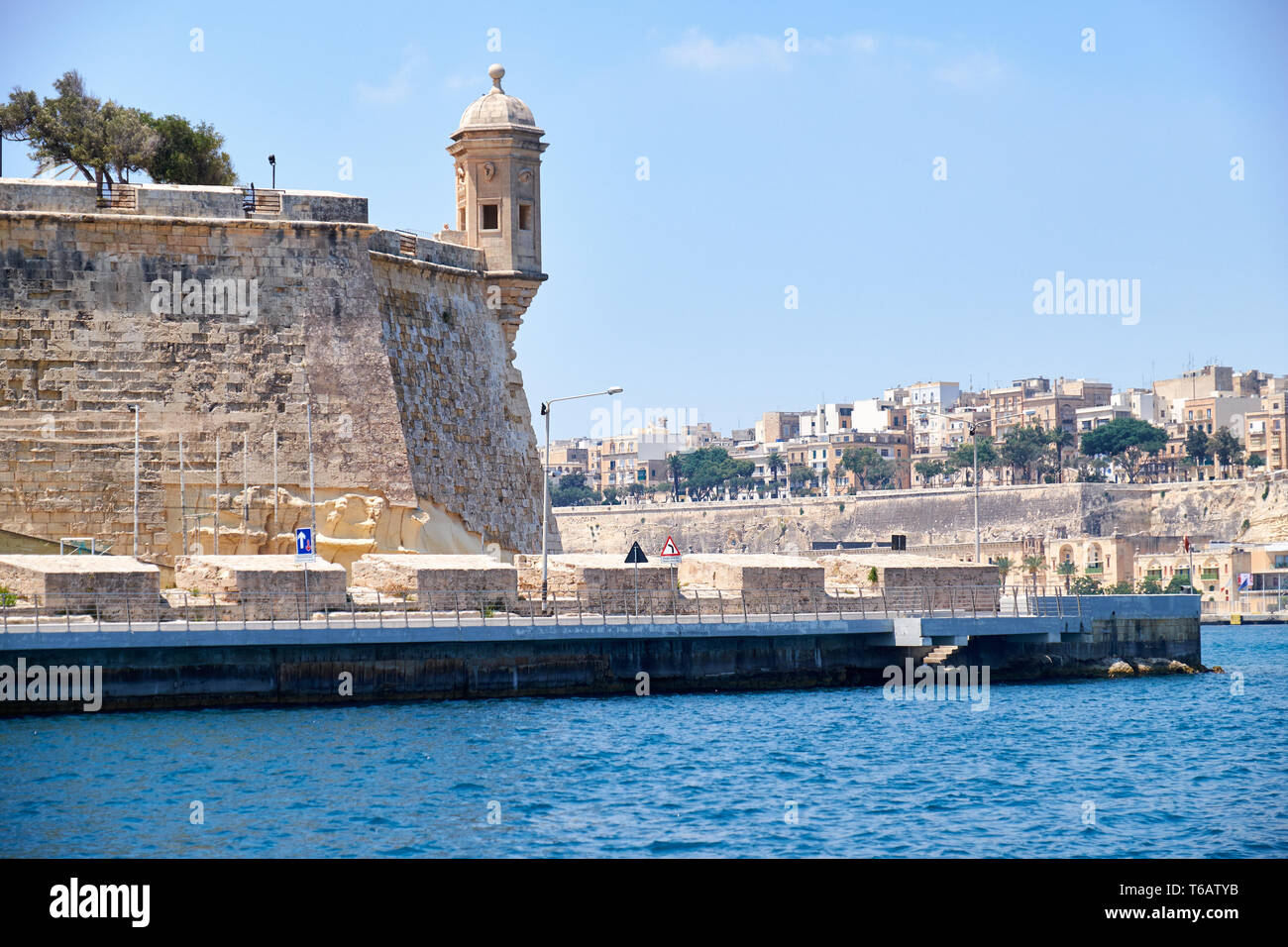 Malta bastions hi-res stock photography and images - Alamy