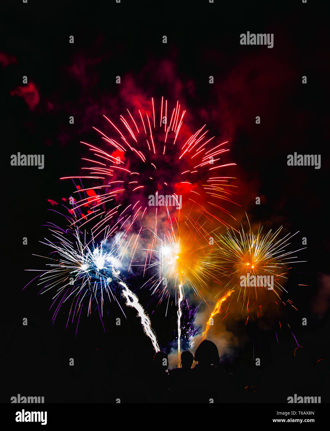 Finale of fire hi-res stock photography and images - Alamy