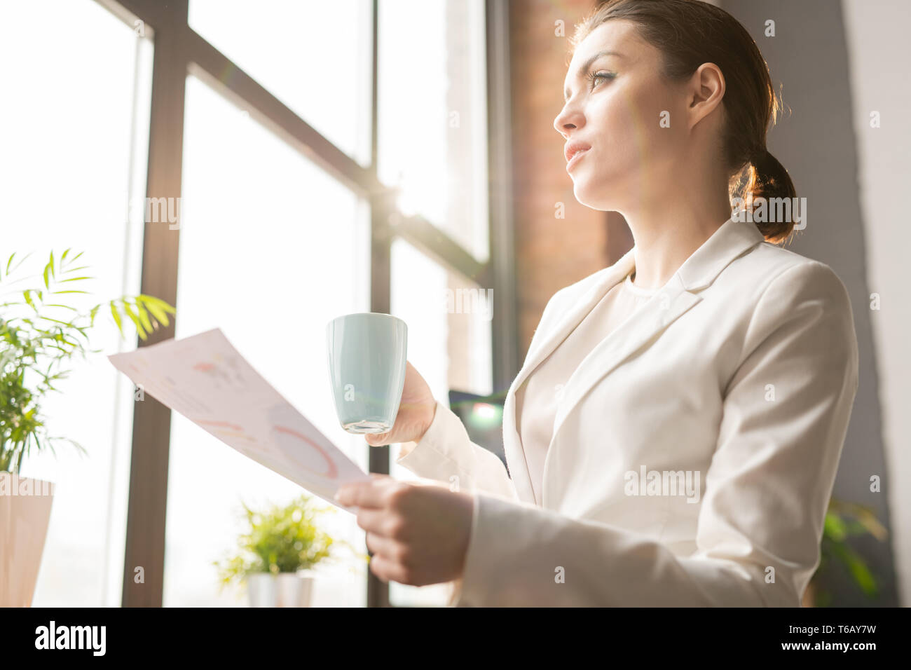 Professional inspiration hi-res stock photography and images - Alamy