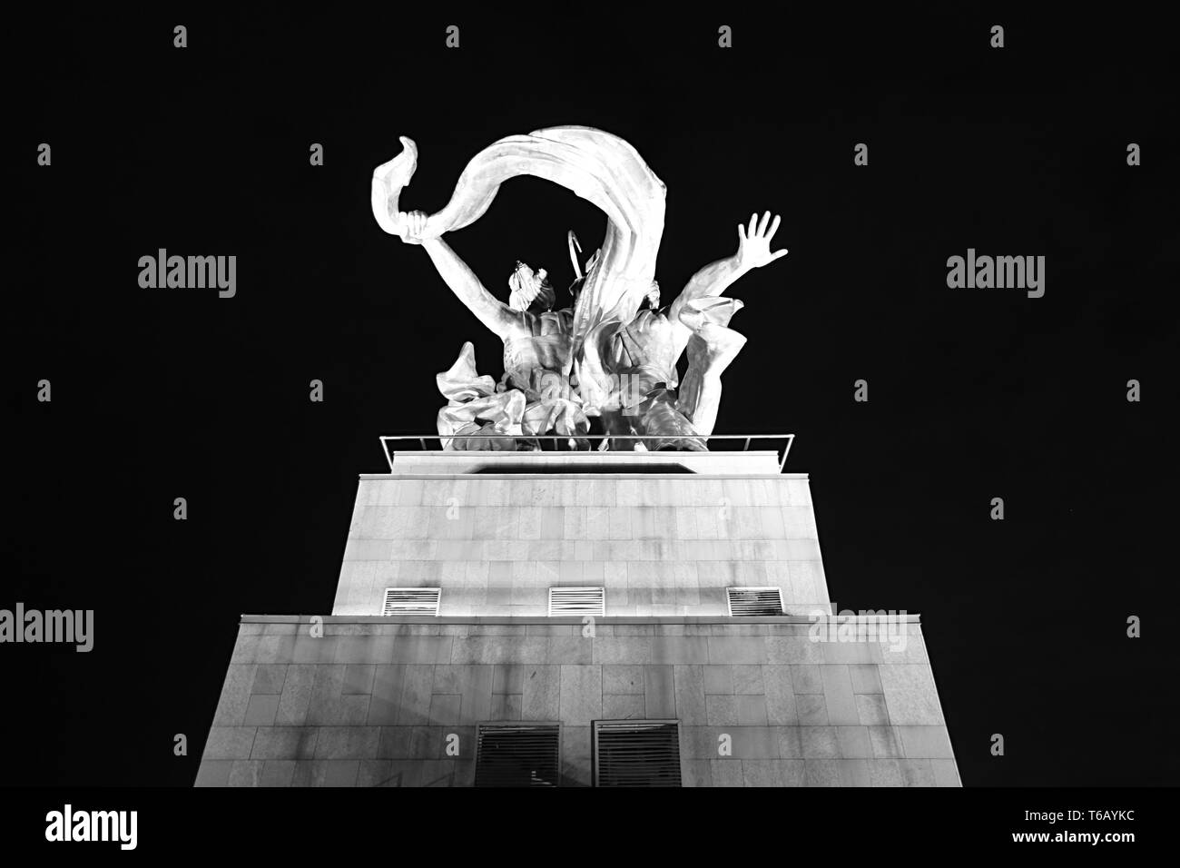 Man women worker in Black and White Stock Photos & Images - Alamy