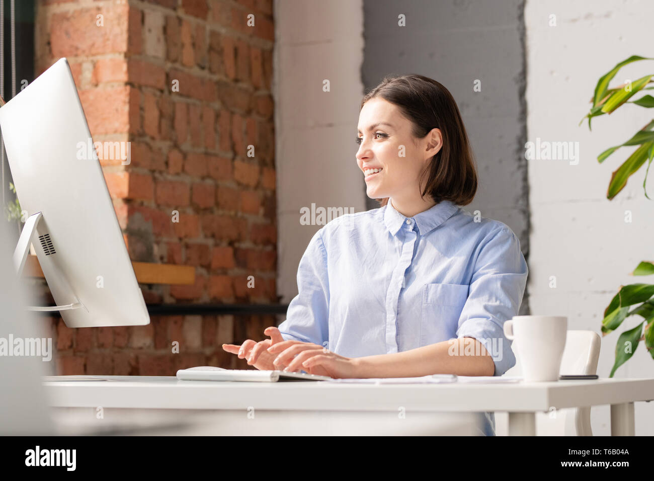 Adult business learning hi-res stock photography and images - Alamy