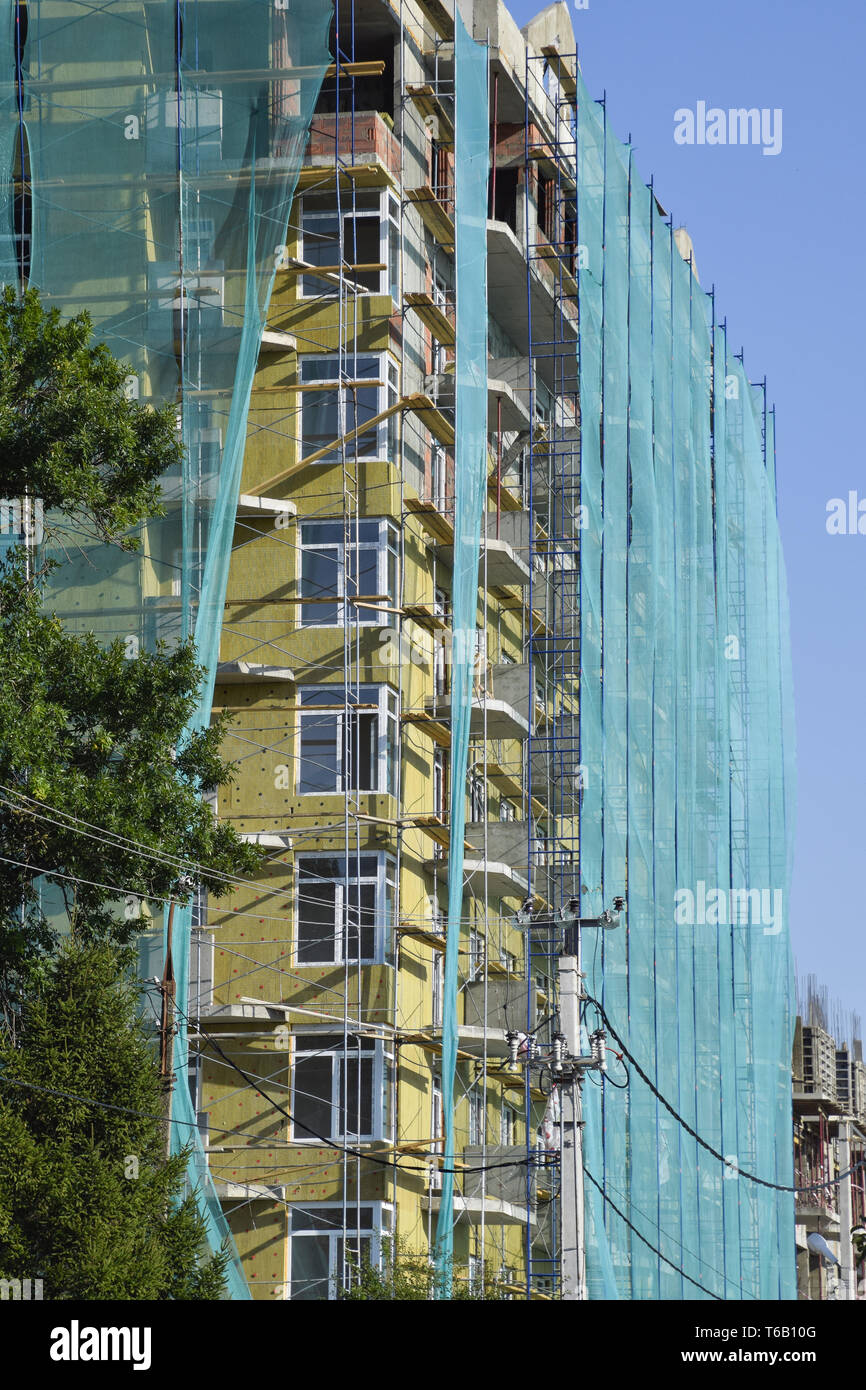 Safety net in the newly built high-rise building Stock Photo - Alamy
