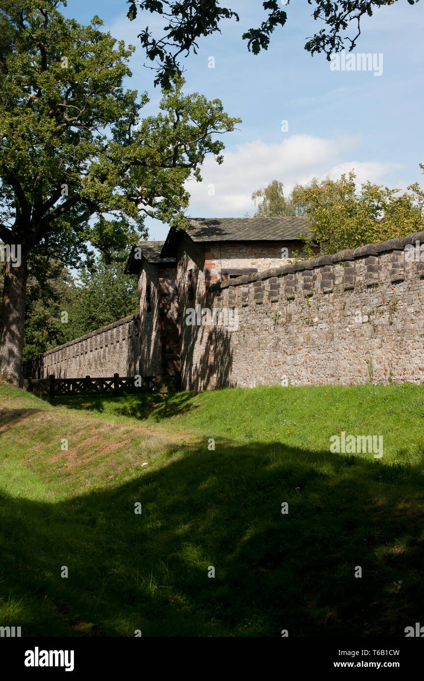 Roman castle hi-res stock photography and images - Alamy