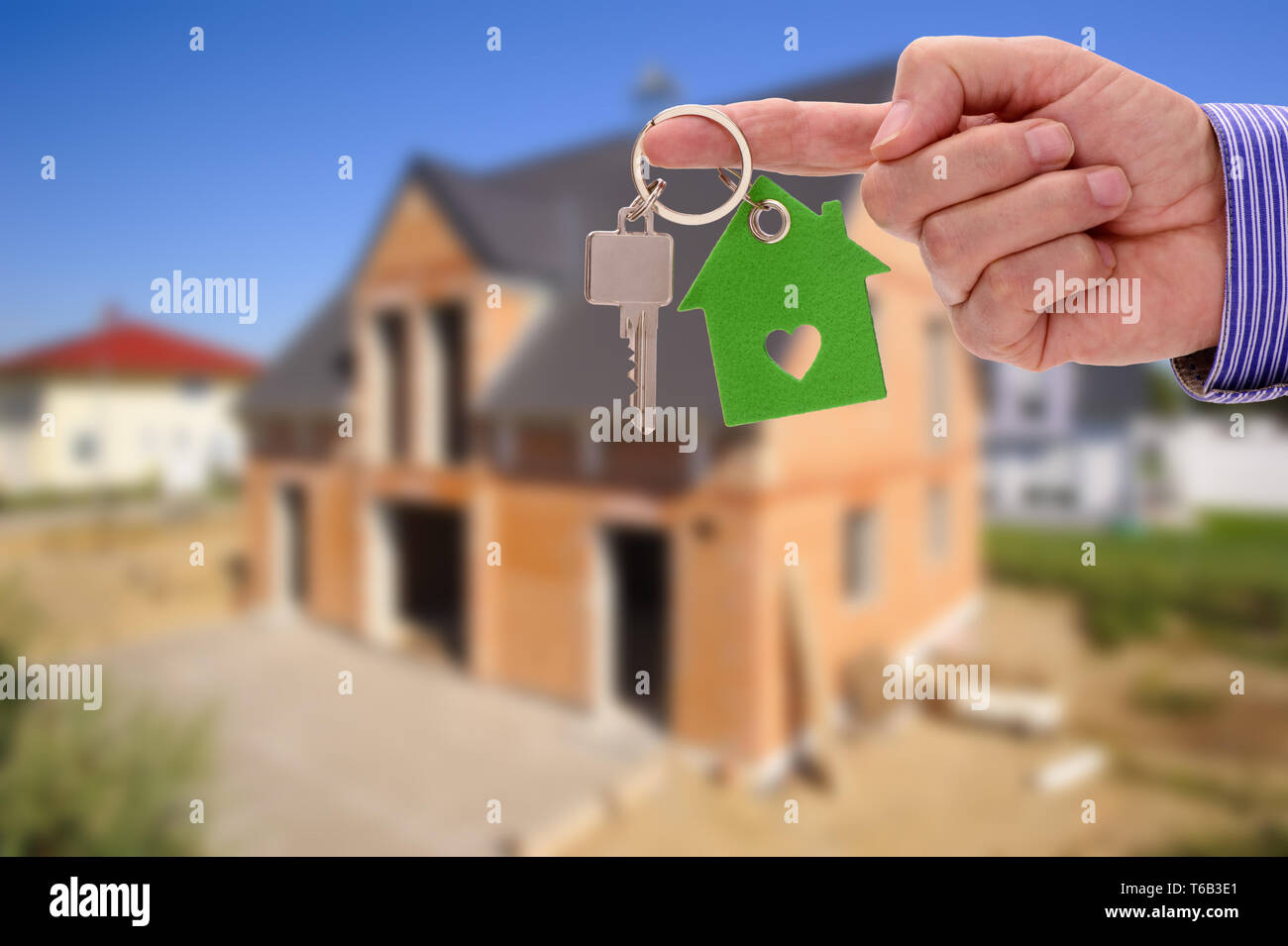 Sky real estate keys hi-res stock photography and images - Alamy