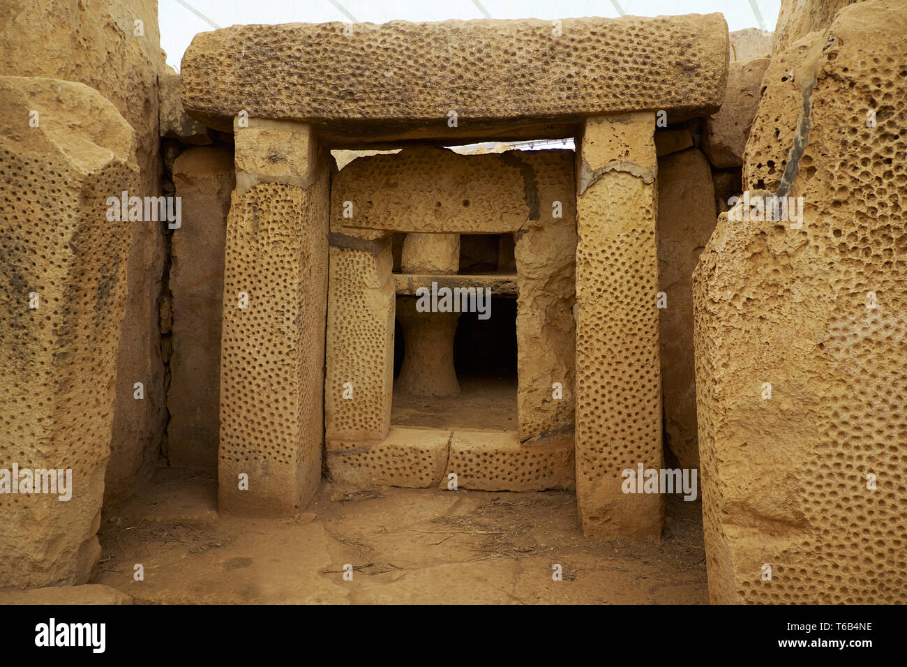 The Main trilithon at the South Temple of the Mnajdra Temples, Malta ...