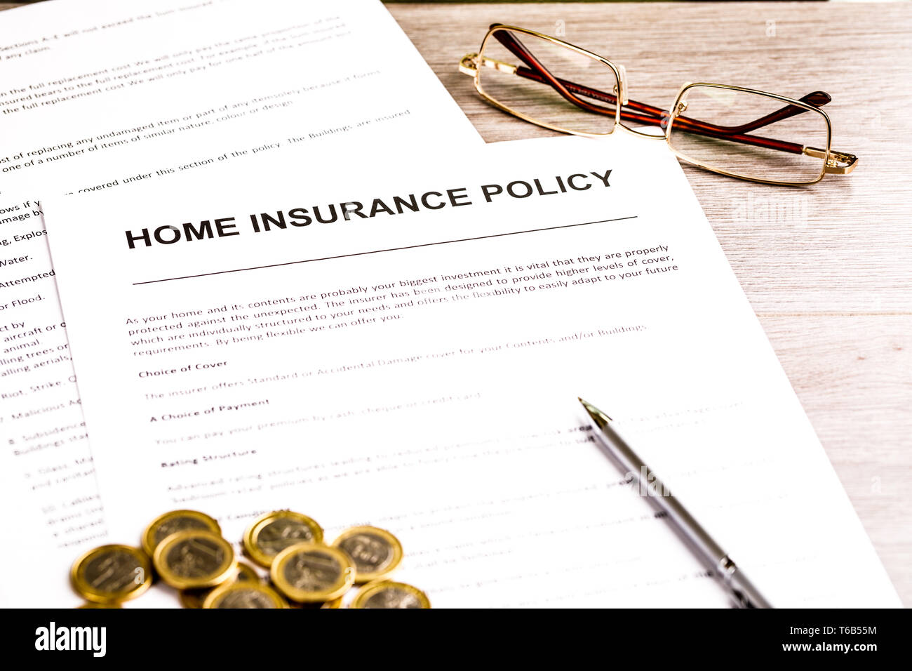 Life insurance table hi-res stock photography and images - Alamy