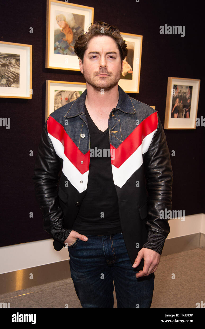 Eve appeal art hi-res stock photography and images - Alamy