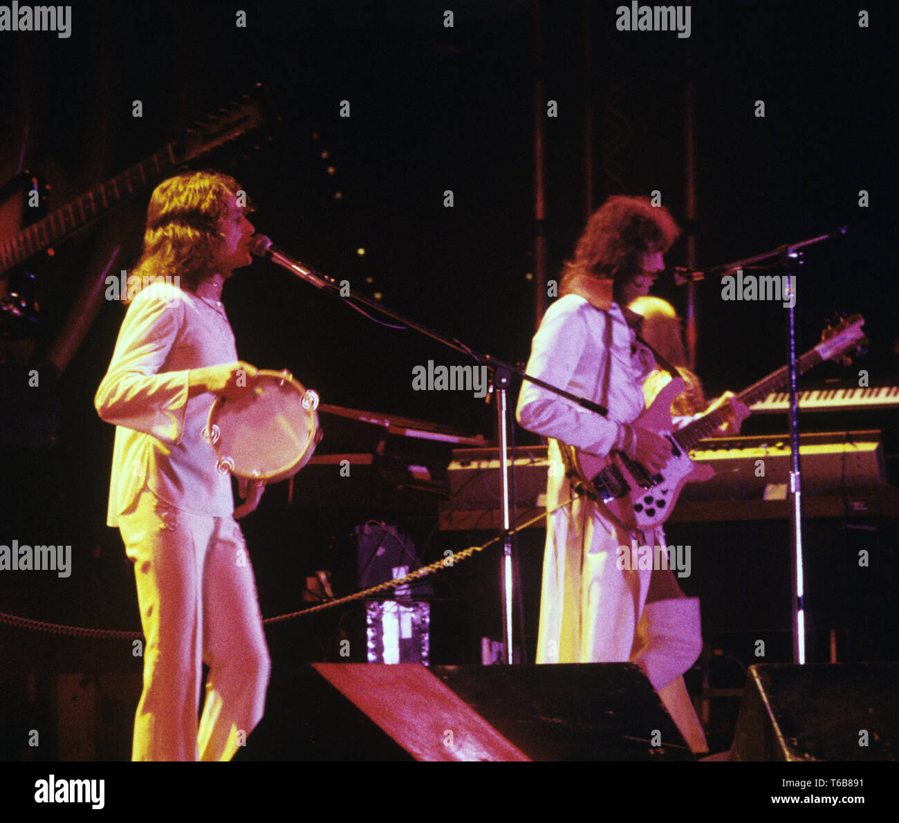 Jon anderson yes hi-res stock photography and images - Alamy