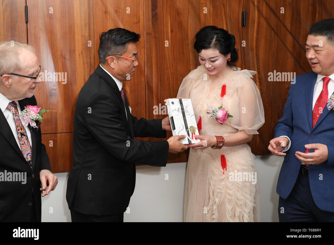 Los Angeles, Calif. USA. 28th April, 2019. Harrison Engle, Jingma Fan ...